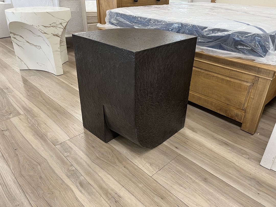 Second Living & Dining Room Furniture | Seconds Furniture