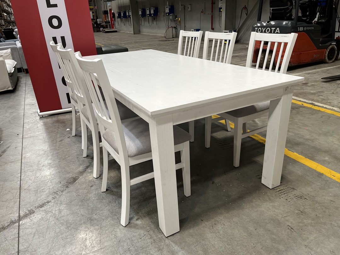 Second Living & Dining Room Furniture | Seconds Furniture