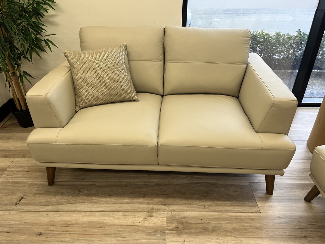 Second Lounge Furniture in NSW | Seconds Furniture