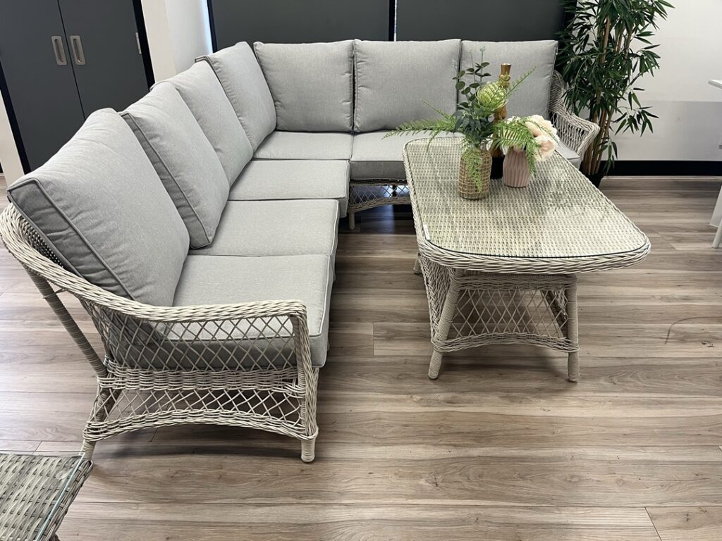 Seconds Outdoor Furniture for Sale in NSW | Seconds Furniture