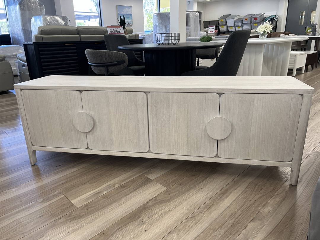 Second Living & Dining Room Furniture | Seconds Furniture